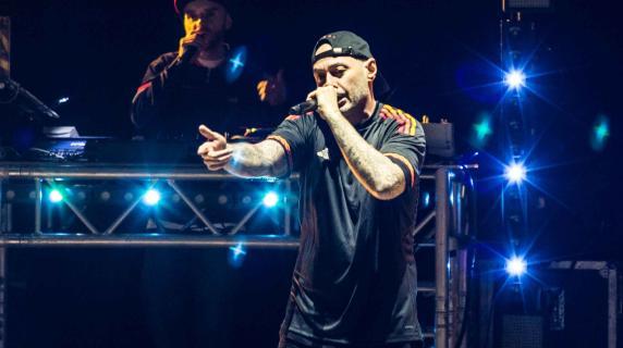 Fabri Fibra per la prima volta al Circo Massimo il 7 luglio: il ritorno ...