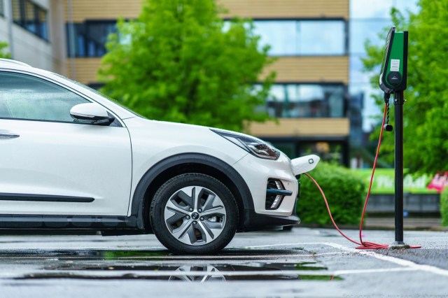 The used EV market is surging — here's how to maximize your car's value ...