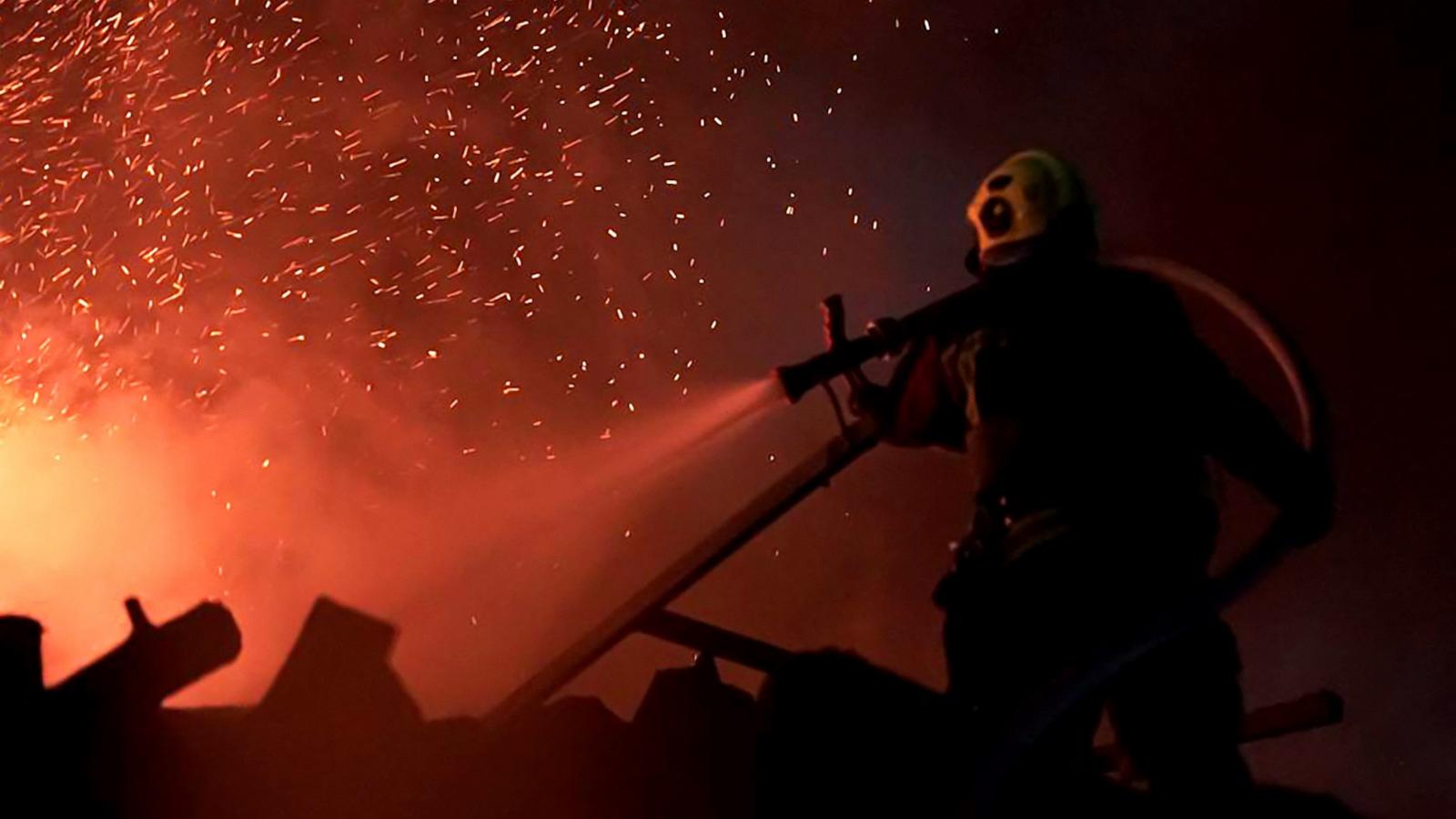 Putin 'not preparing for peace,' Zelenskyy says after deadly ballistic ...