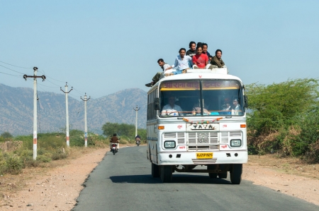 Tata Elxsi & Garuda Aerospace Ink MoU for UAV Innovation; Should You Buy?