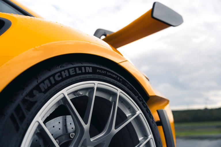 Porsche 911 GT3 RS Gets New Wet-Weather Michelin Pilot Sport S5 Tires