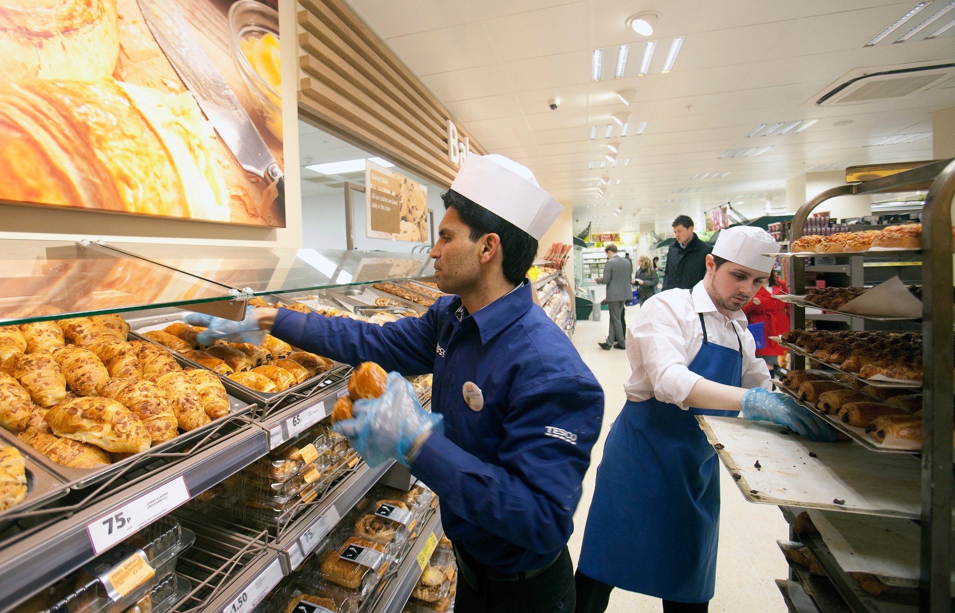 Tesco launches new bakery item with iconic chocolate brand that's 'to ...