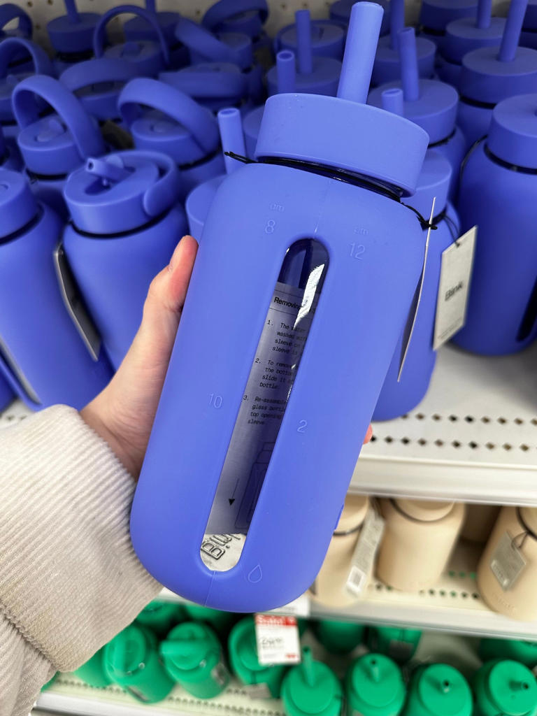 Say goodbye to Stanley cups and Owala. People are obsessing over a new ...