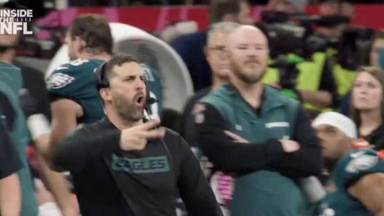 Mics Caught Nick Sirianni’s Fired-Up Reactions to Eagles’ Sacks of ... Mics Caught Nick Sirianni’s Fired-Up Reactions to Eagles’ Sacks of ...