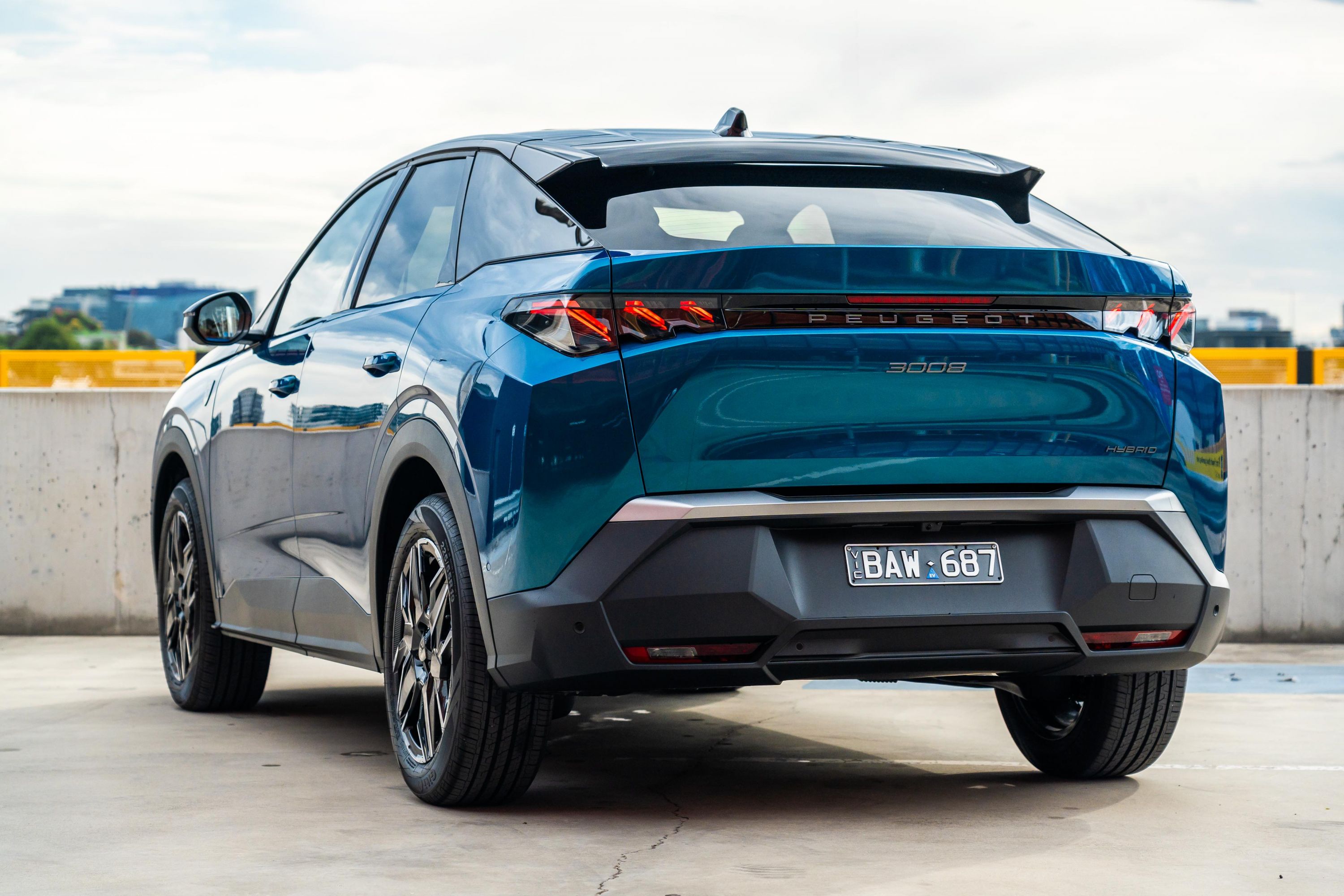 2025 Peugeot 3008 Hybrid review