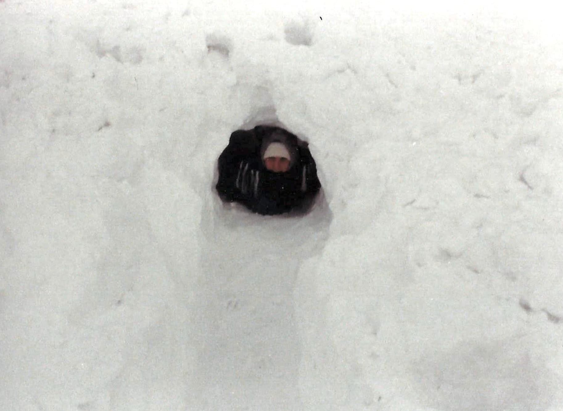 21 Photos Of What It Looked Like To Have A Snow Day Off From School In ...