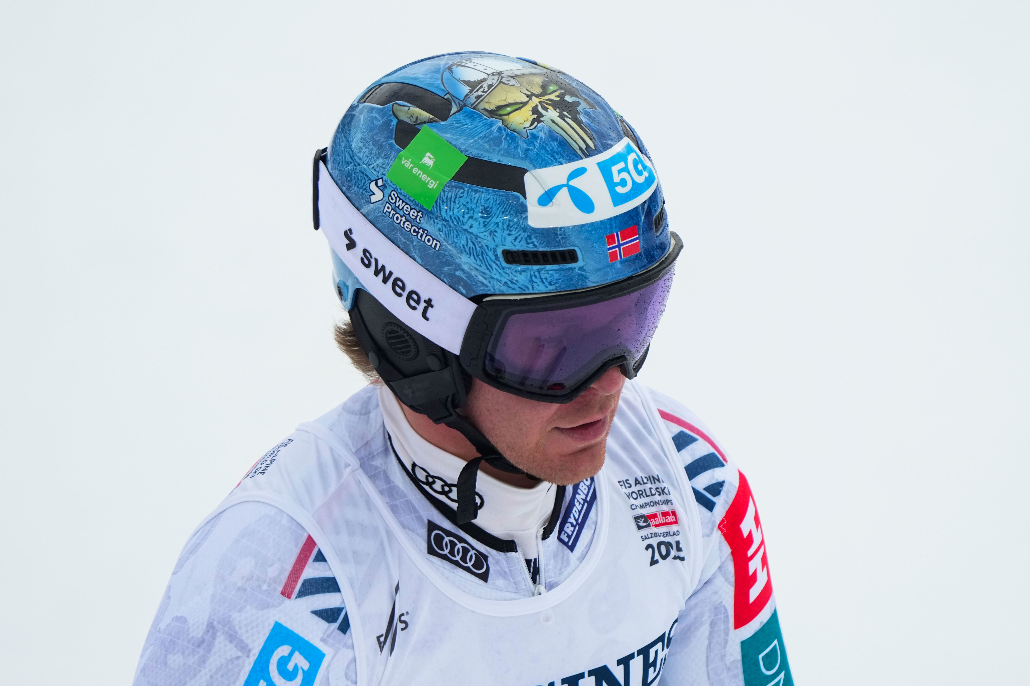 Sveitsisk show i alpint-VM – tapetserte pallen i lagkombinasjonen