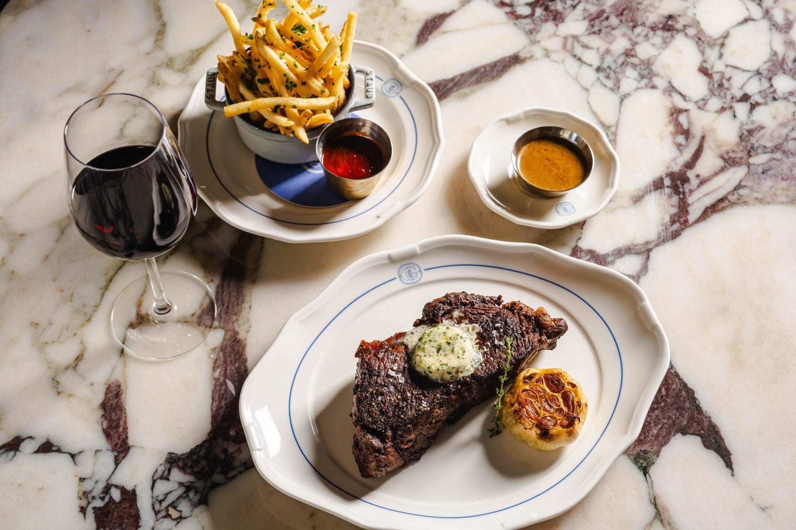 Houston chef brings Texas touches to posh hotel's new French bistro