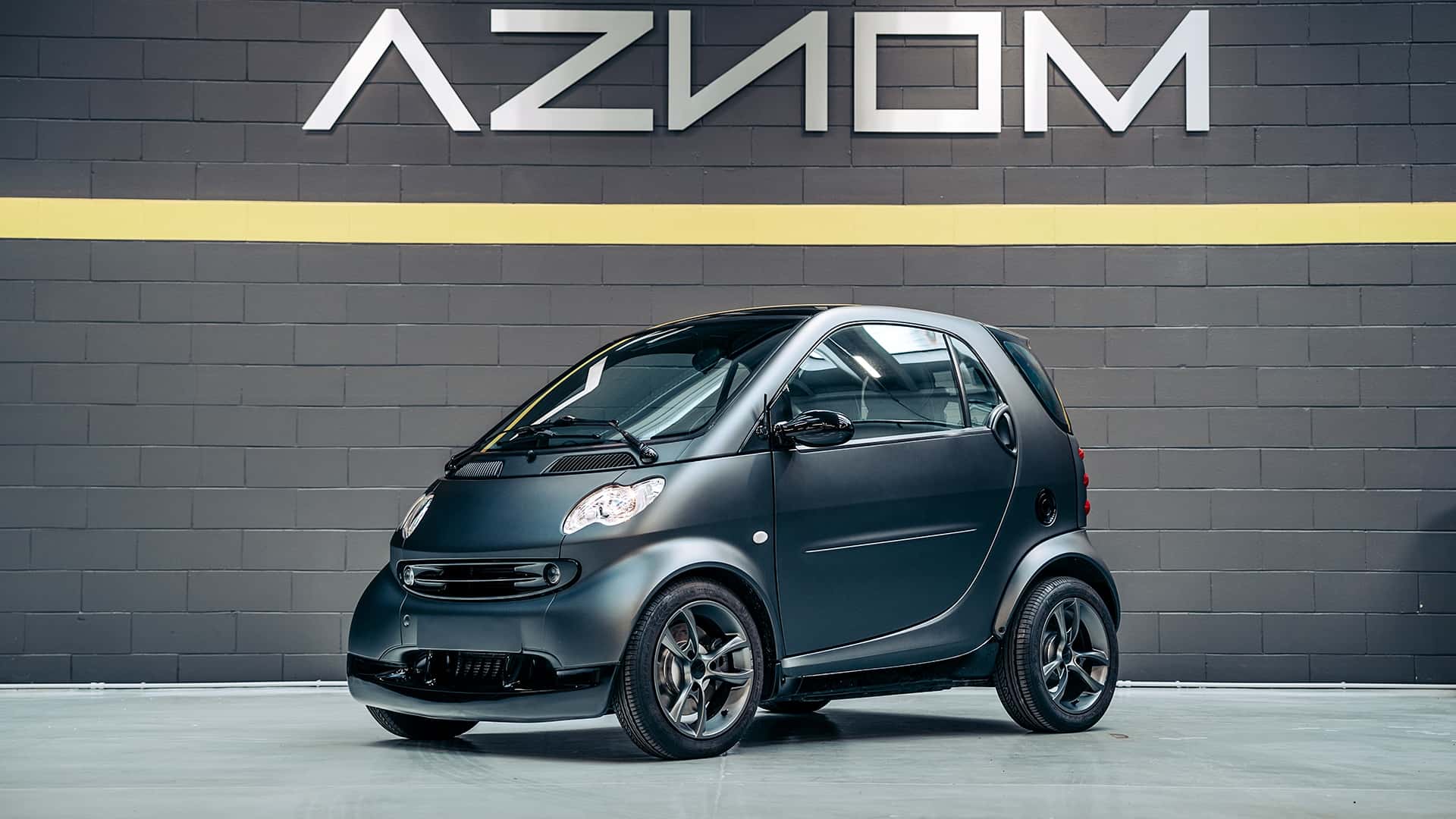 La smart fortwo rinasce come microcar per 14enni