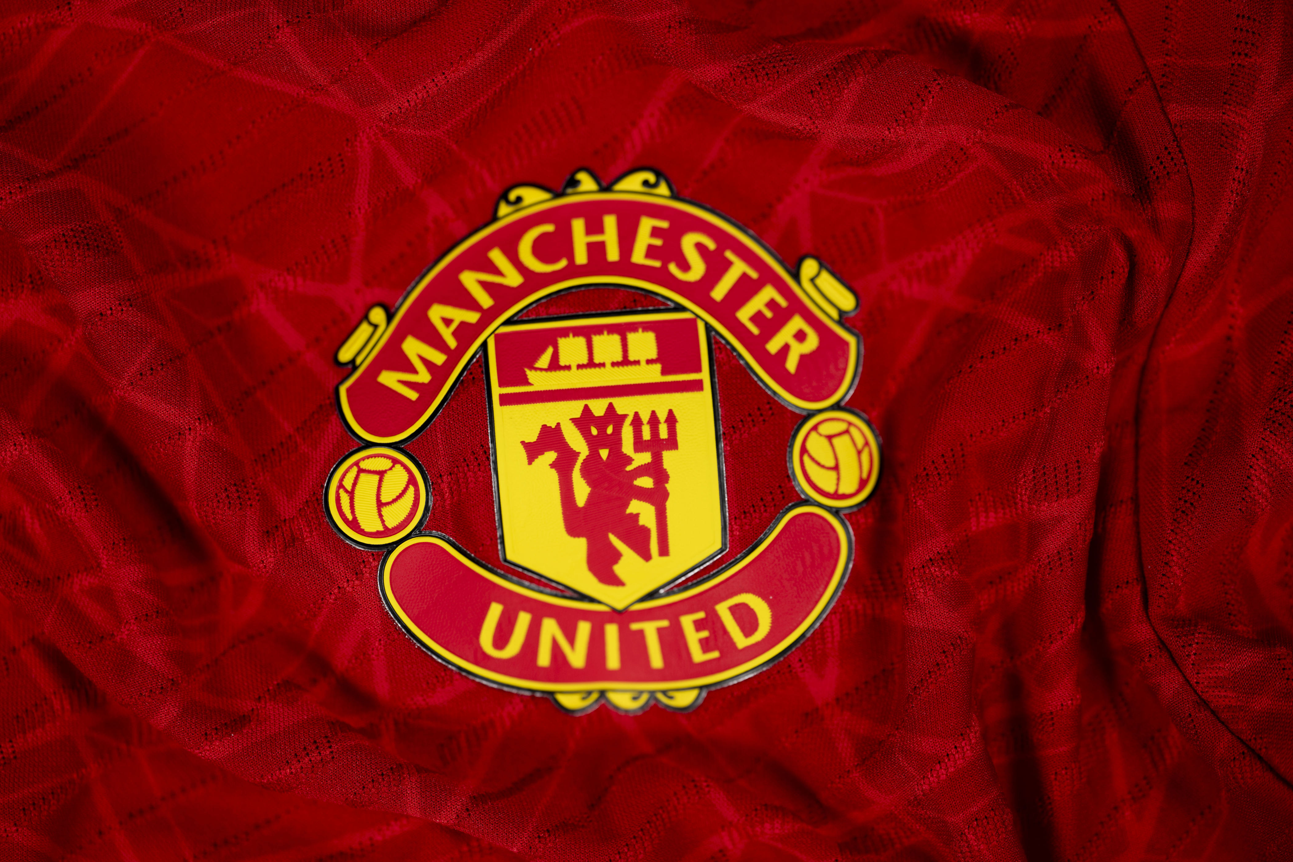 Manchester United hero claims £72 million star's form 'the worst it has ...