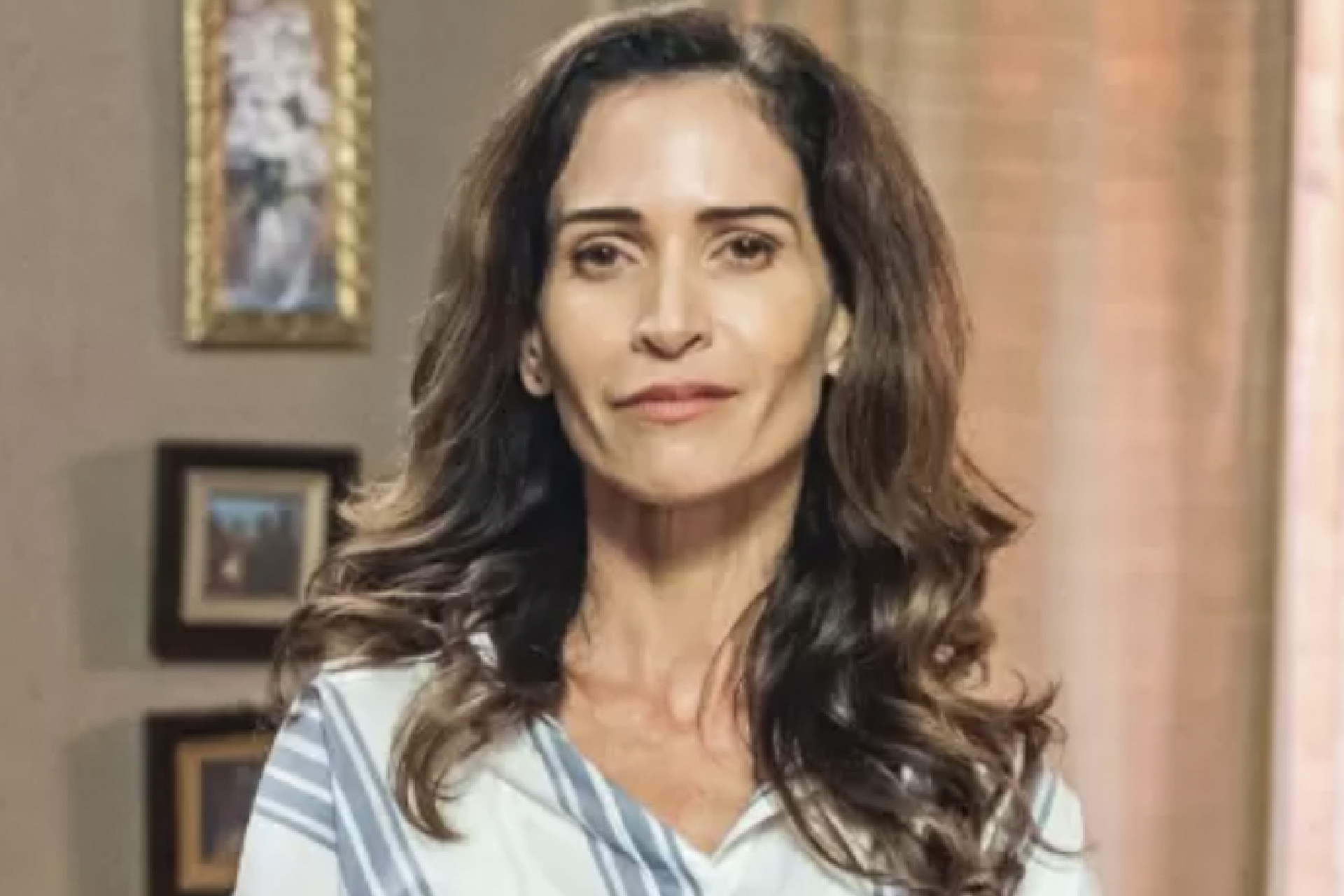 O que Ingra Lyberato, a inesquecível Ana Raio, faz hoje?