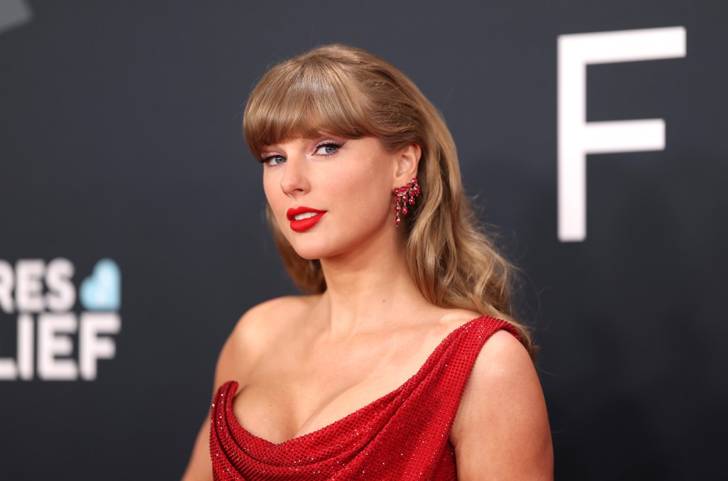 Taylor Swift's Website Gets a Mysterious Countdown Clock - Is ‘TS12 ...