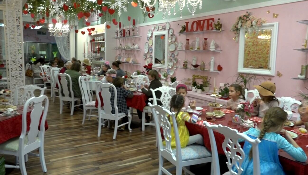 Blue Ridge Florist sees revamped business, new services with tea room ...