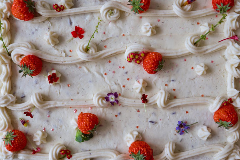 The Cake Club That Sells Out in Minutes