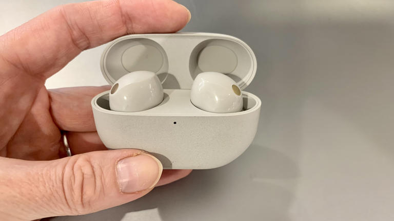 Sony WF-1000XM6 earbuds may yet launch this year with a nice sound ...