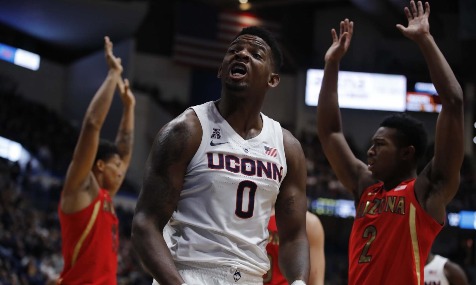 Report: Former UConn, South Carolina player Eric Cobb charged with ...
