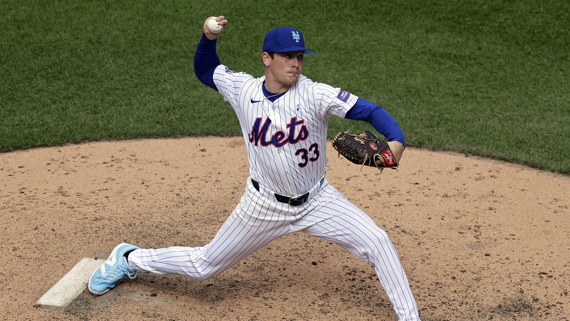 Mets re-sign Drew Smith to one-year deal with club option for 2026
