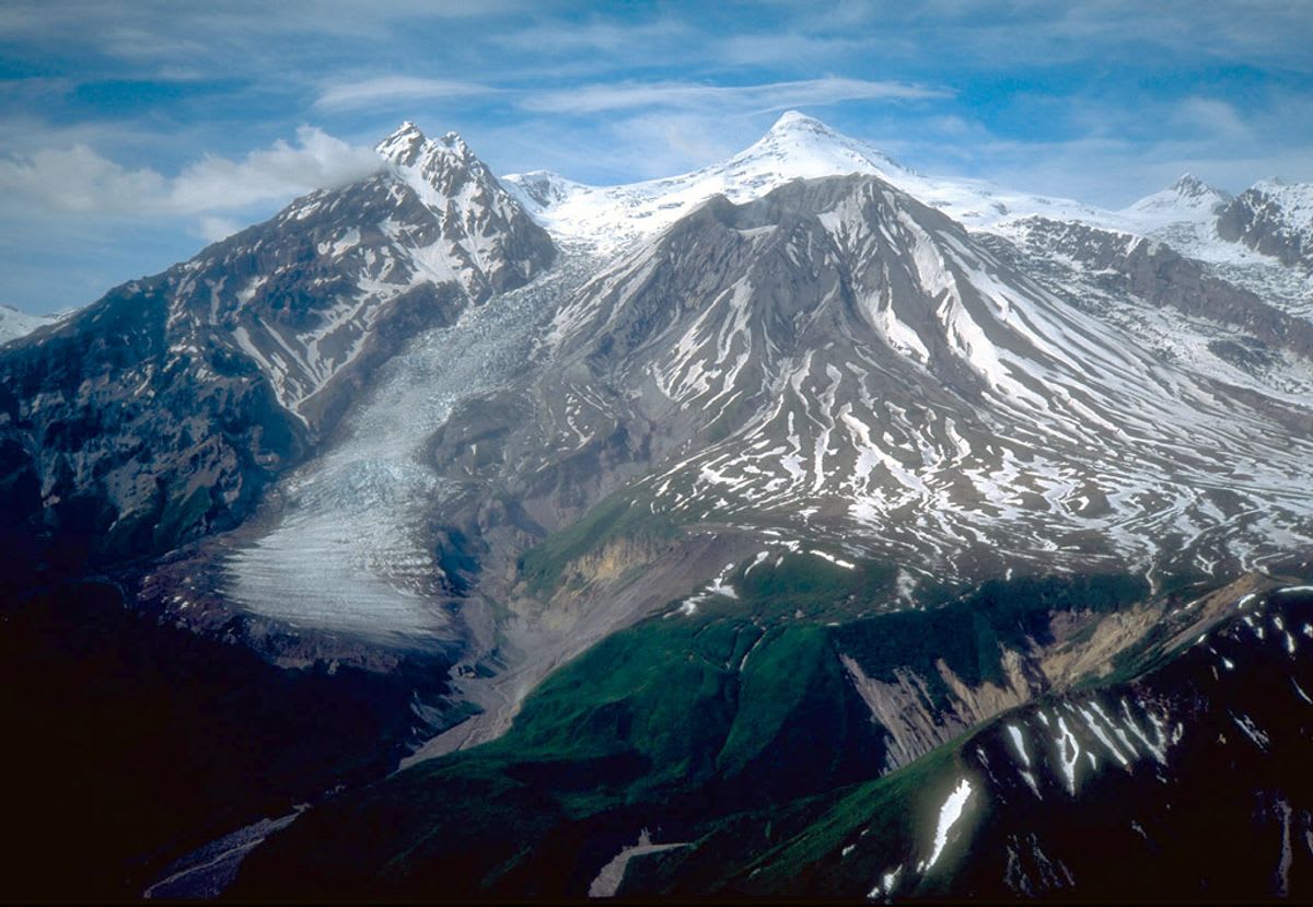 Eruption May Be Imminent In Alaska As Earthquakes Increase Underneath ...