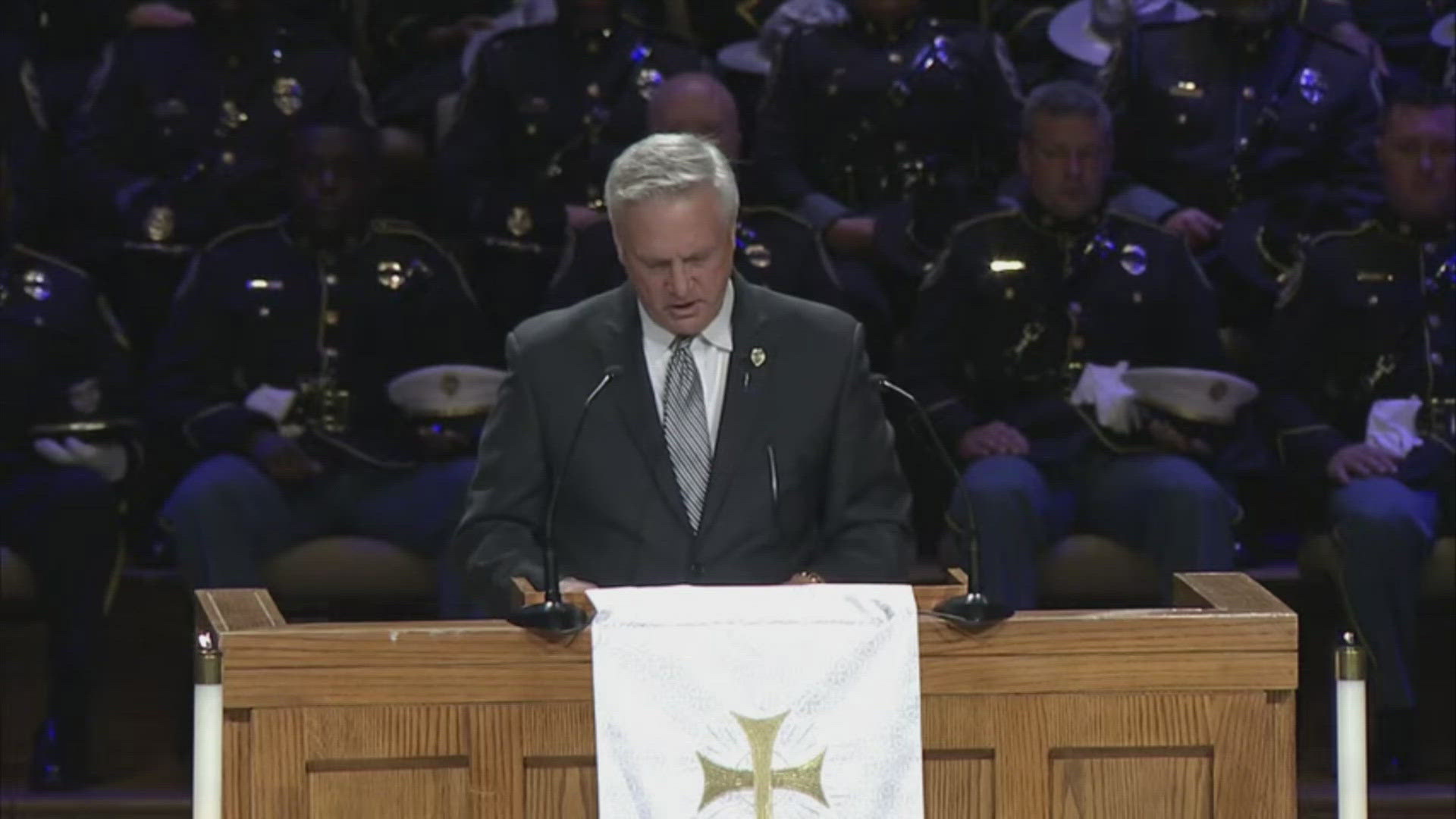 Roswell mayor speaks at funeral for fallen officer Jeremy Labonte