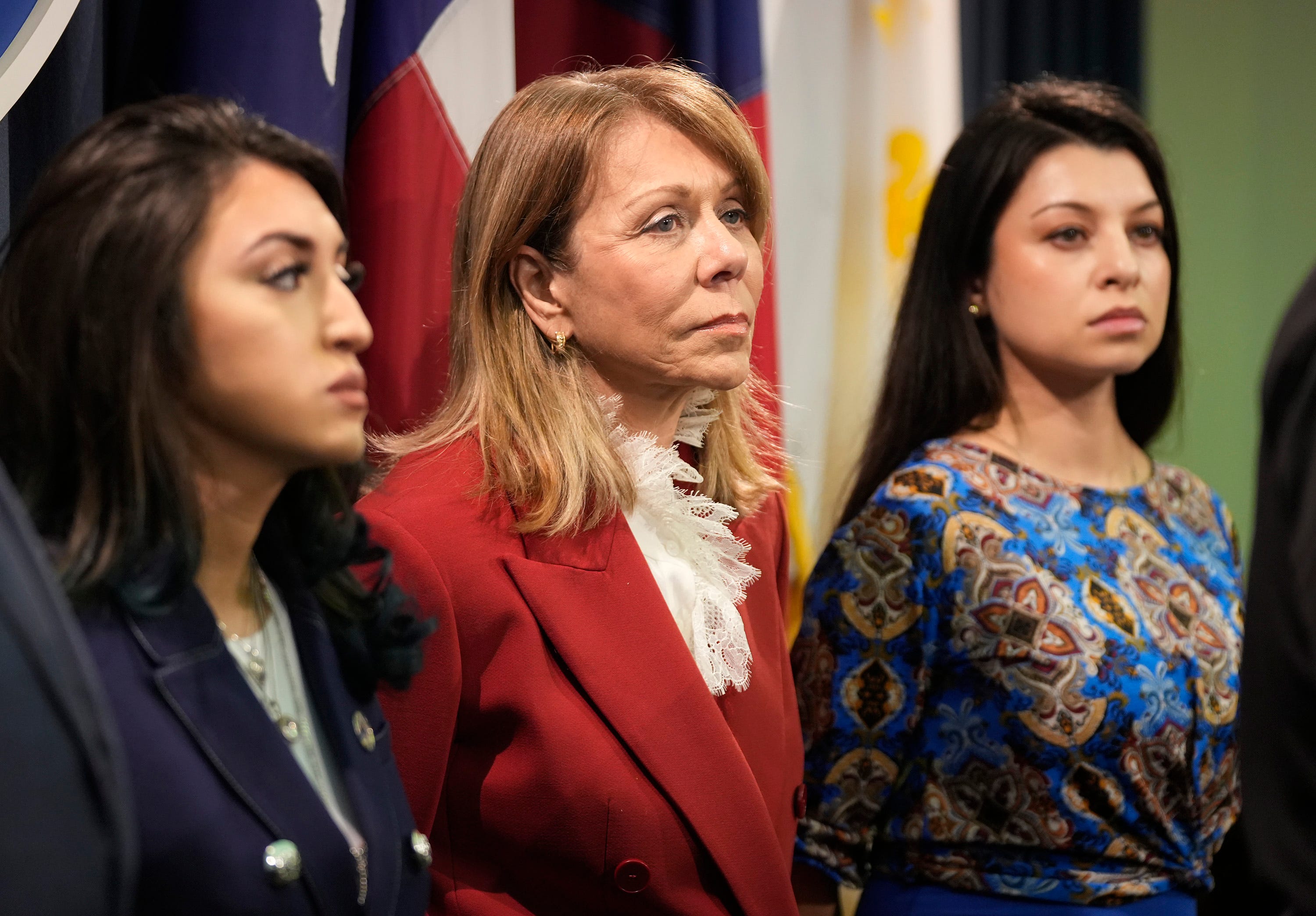 Texas Senate passes legislation to keep some defendants in jail without ...