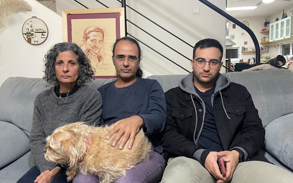 Hostage Nimrod Cohen’s family tries pressure, protest and petition to ...