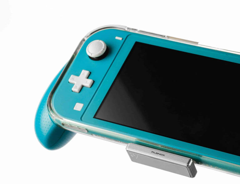 This tiny USB-C device is an SSD for mobile devices