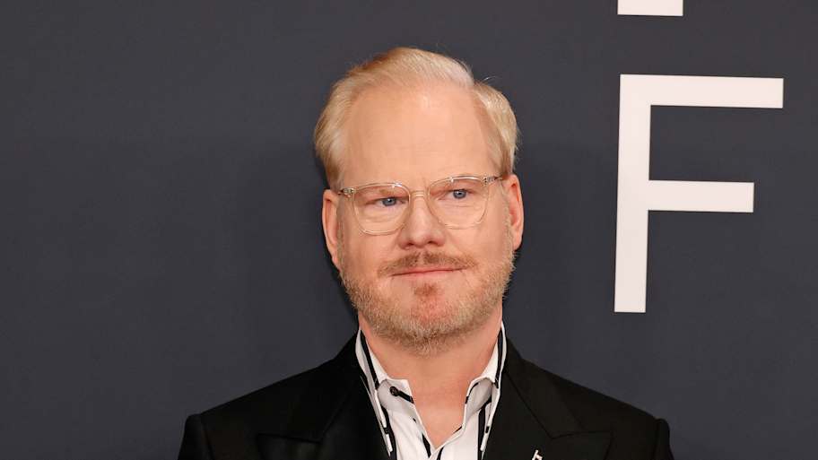 The best stand-up comedy specials on Hulu that will have you in stitches