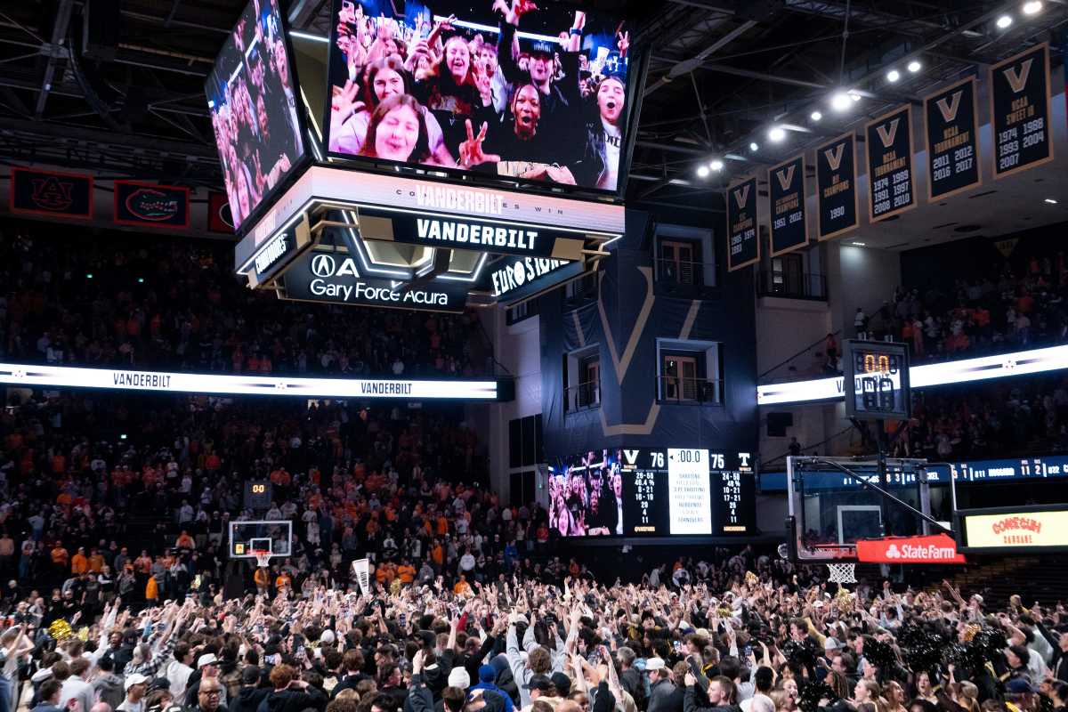 Court storming remains a problem but one SEC athletic director’s awful ...
