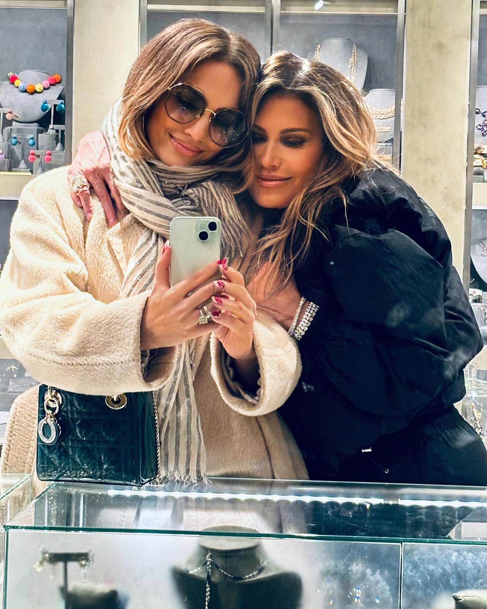 Loren Ridinger Talks Grieving Her Husband as BFF J. Lo Mourned Ben Marriage