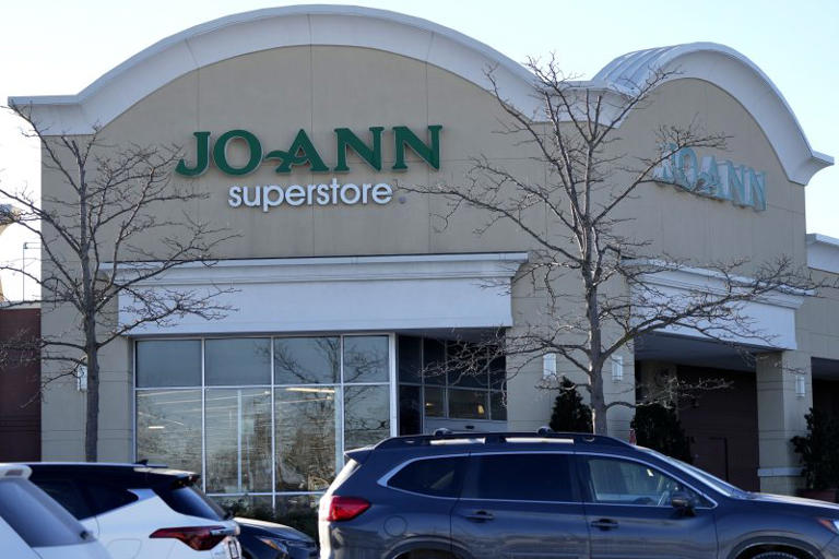 Champaign, Danville, Mattoon among Illinois JOANN stores expected to ...
