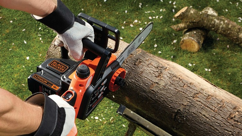 Every Major Chainsaw Brand Ranked Worst To Best