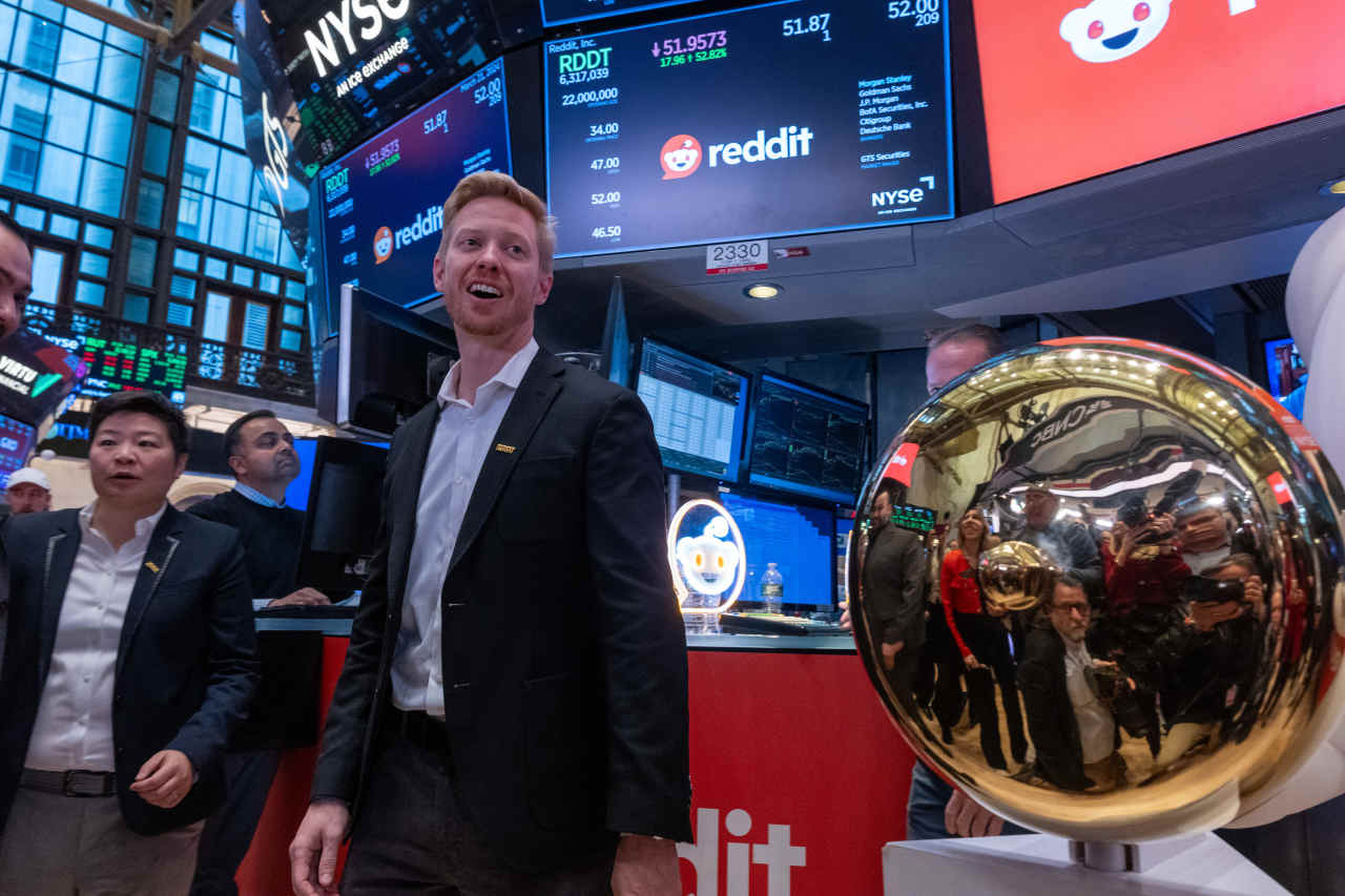Reddit Beat Expectations, Except for User Growth. Investors Wanted More.