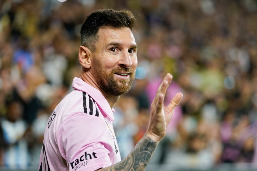 Lionel Messi will slide tackle into Raymond James Stadium
