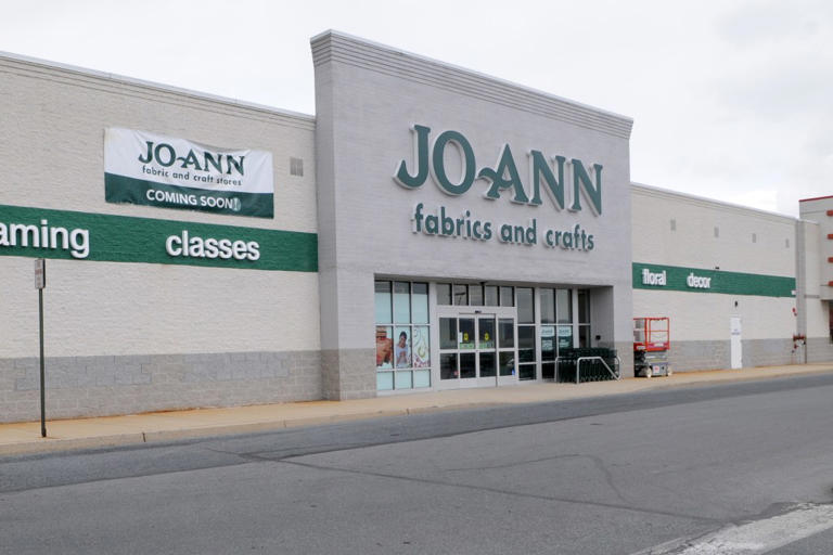 Joann to close 500 stores — most of its chain — after filing for second ...