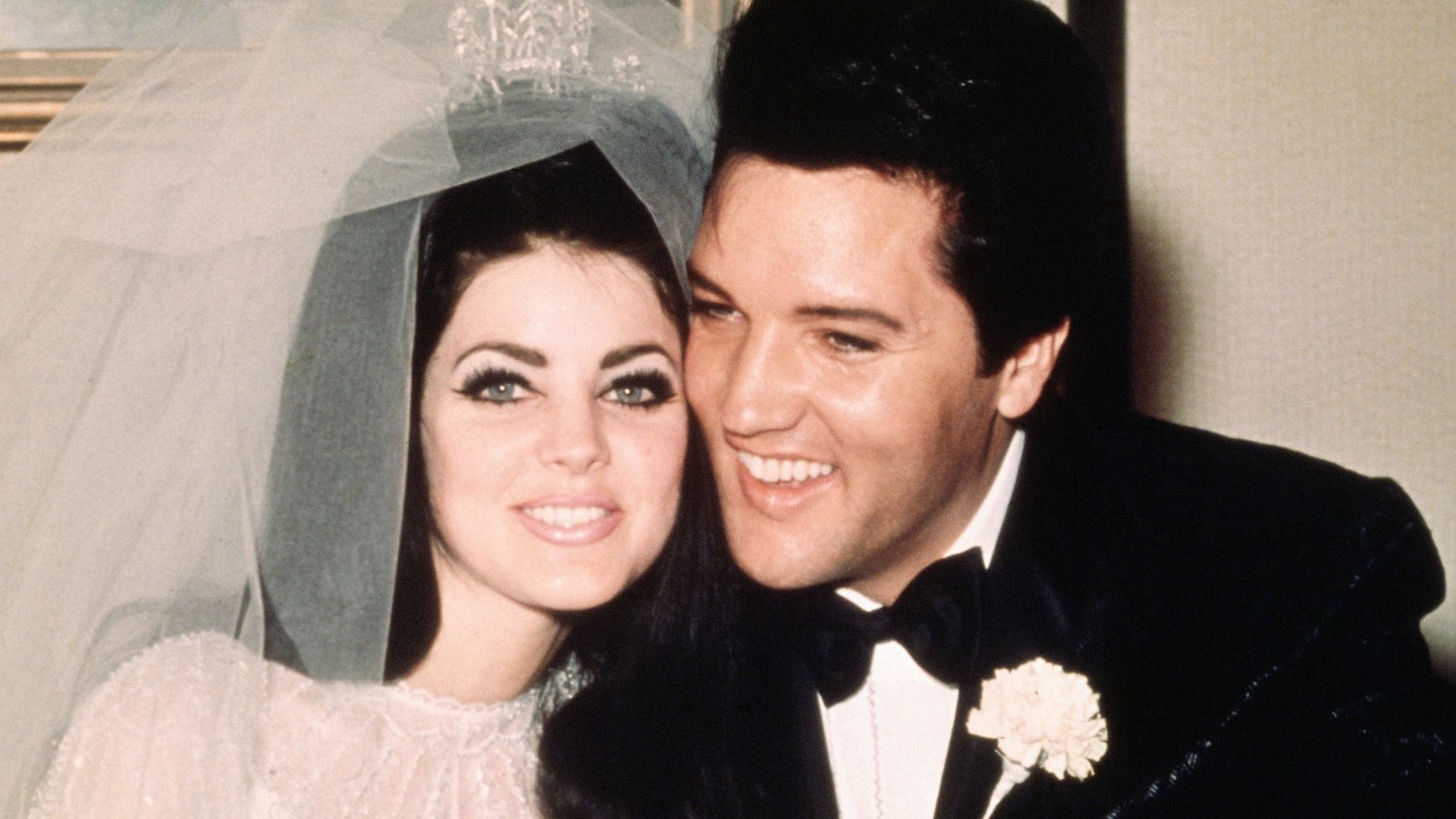 Priscilla Presley says 'love never faded' between her and ex Elvis as ...