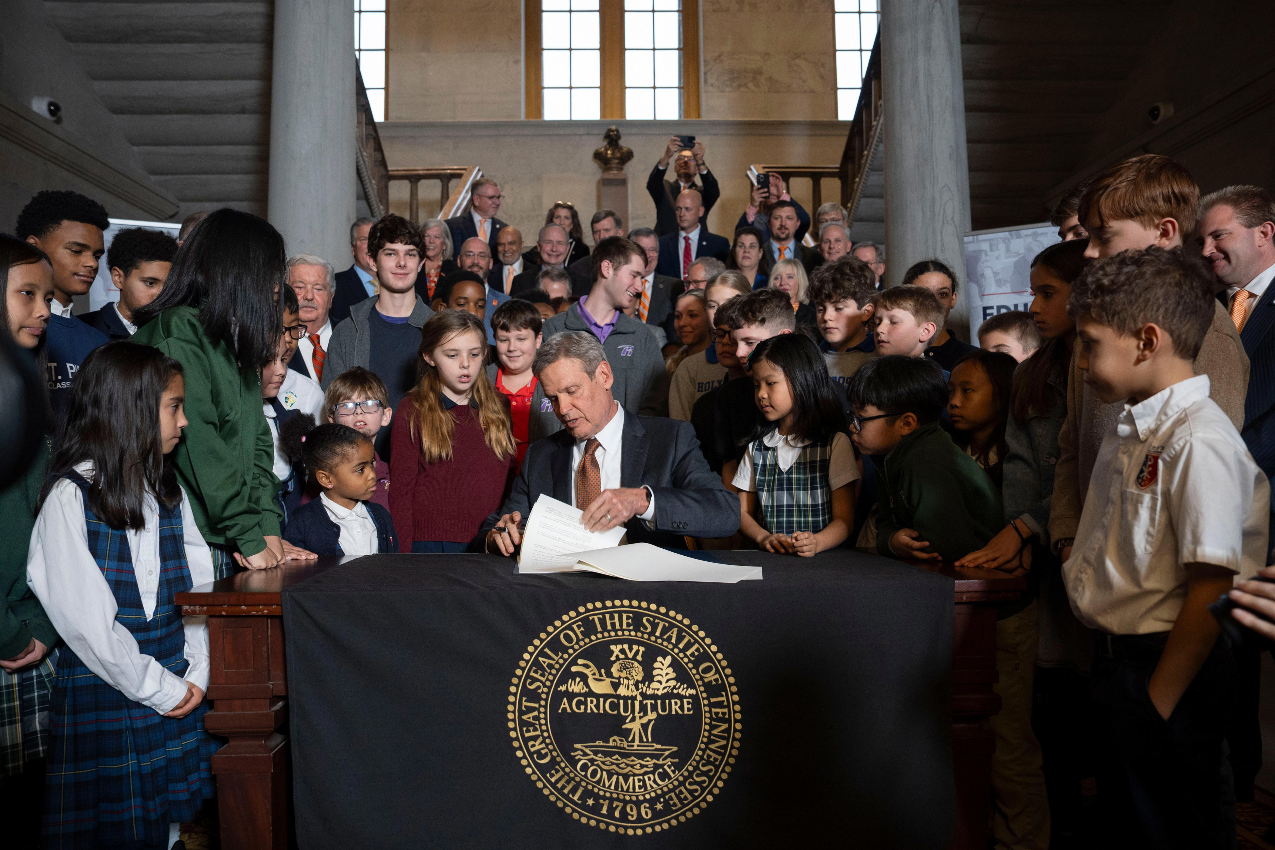 More than 50,000 apply for Tennessee's Education Freedom Scholarships