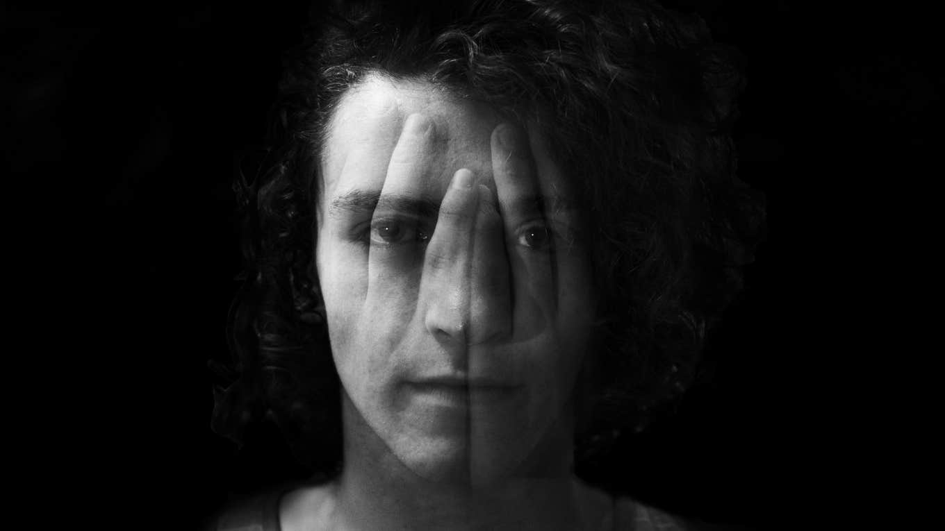 7 Common Behaviors Of People Who Are Two-Faced