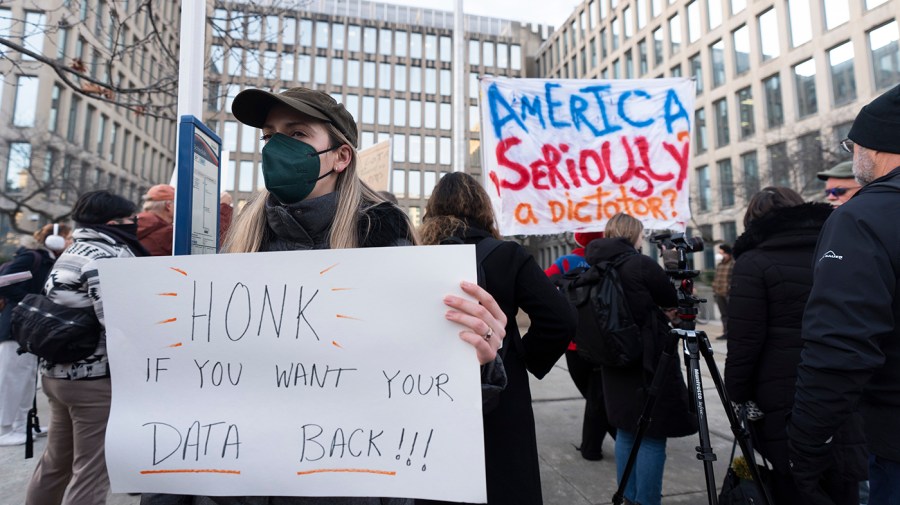 OPM: 75,000 workers took Trump, Musk government buyout