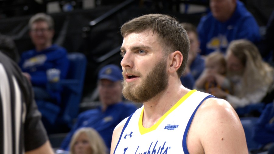 Cluff named Newcomer of Year, Forte wins DPOY