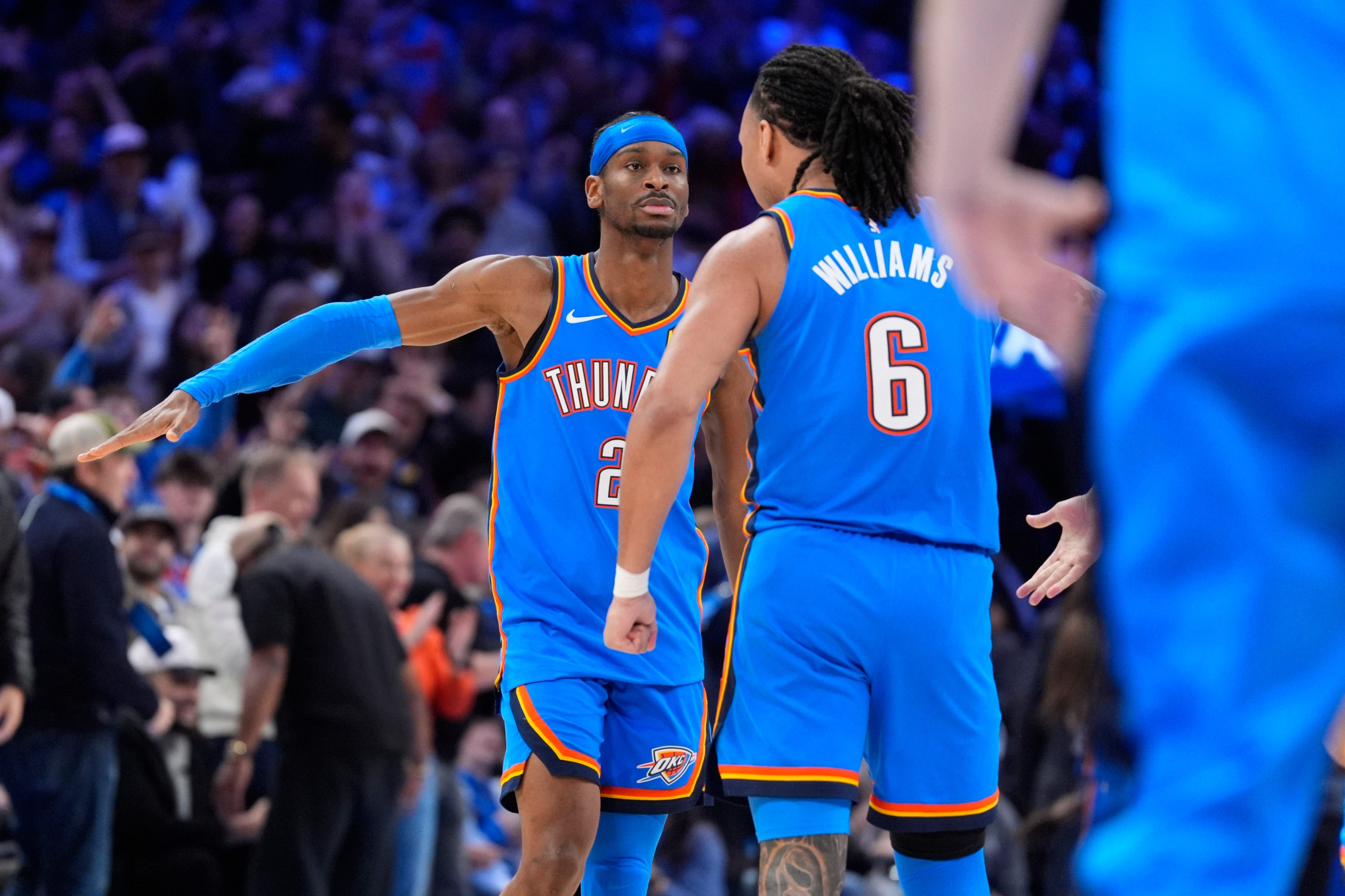 Shai Gilgeous-Alexander, OKC Thunder rally past Heat for largest ...