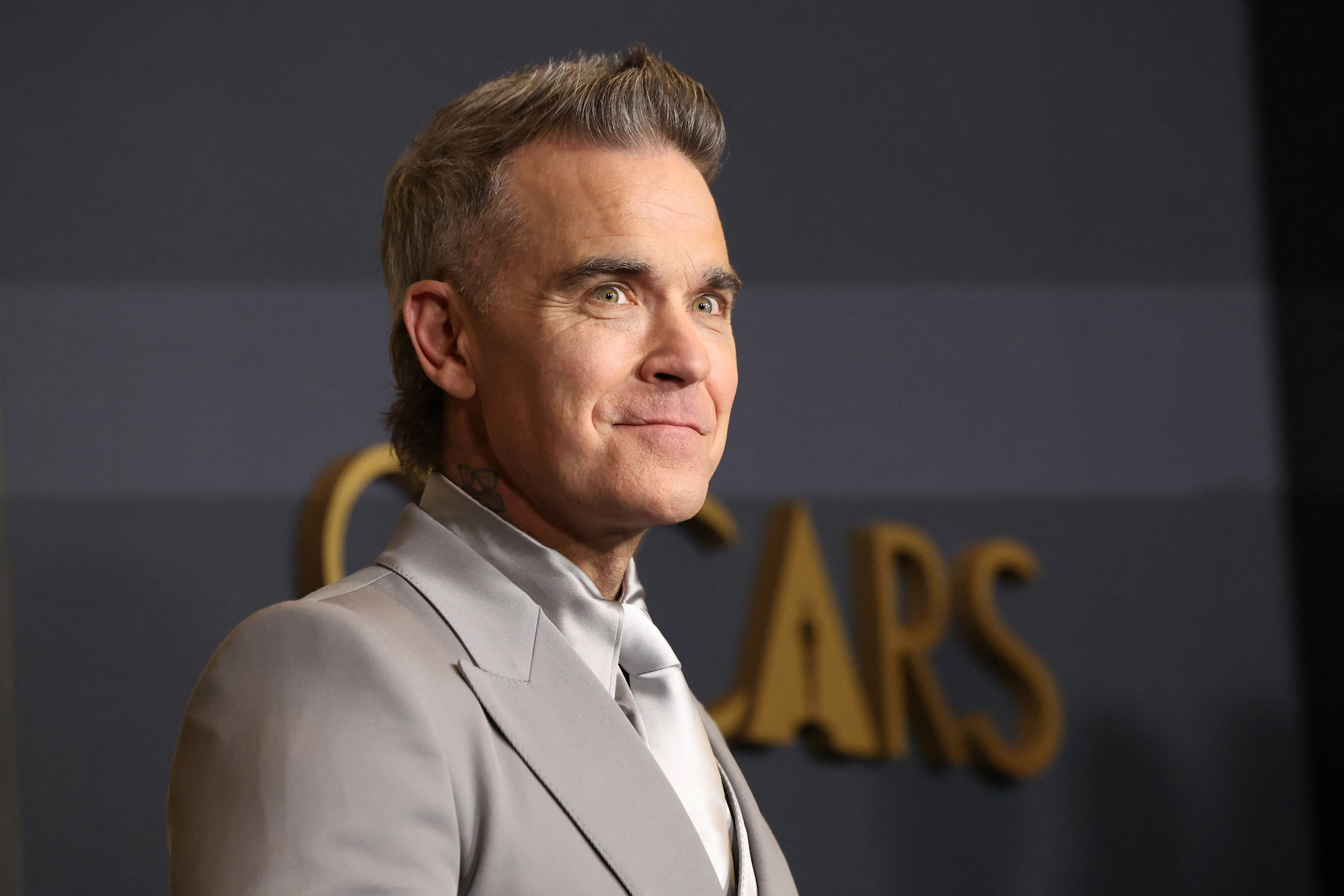 British Pop Star Robbie Williams Sparks Super Bowl Halftime Show Rumors