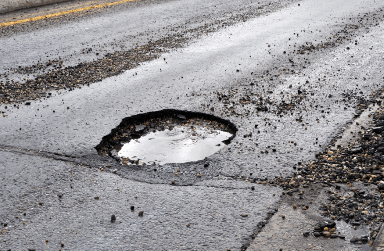 Scientists develop self-healing asphalt that repairs cracks automatically
