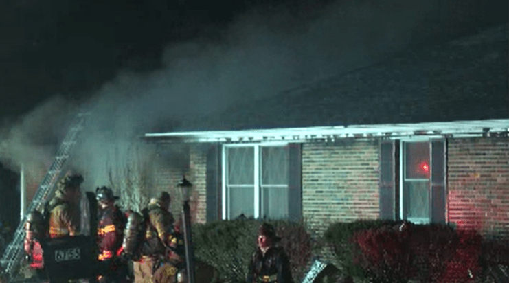 Emergency crews tackle Briar Court fire in Vanderburgh County