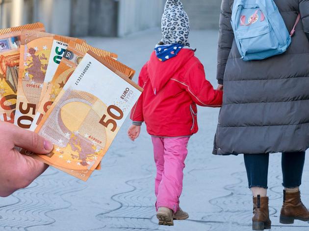 Extra-Geld für Familien: Bürger können sich Zuschlag sichern