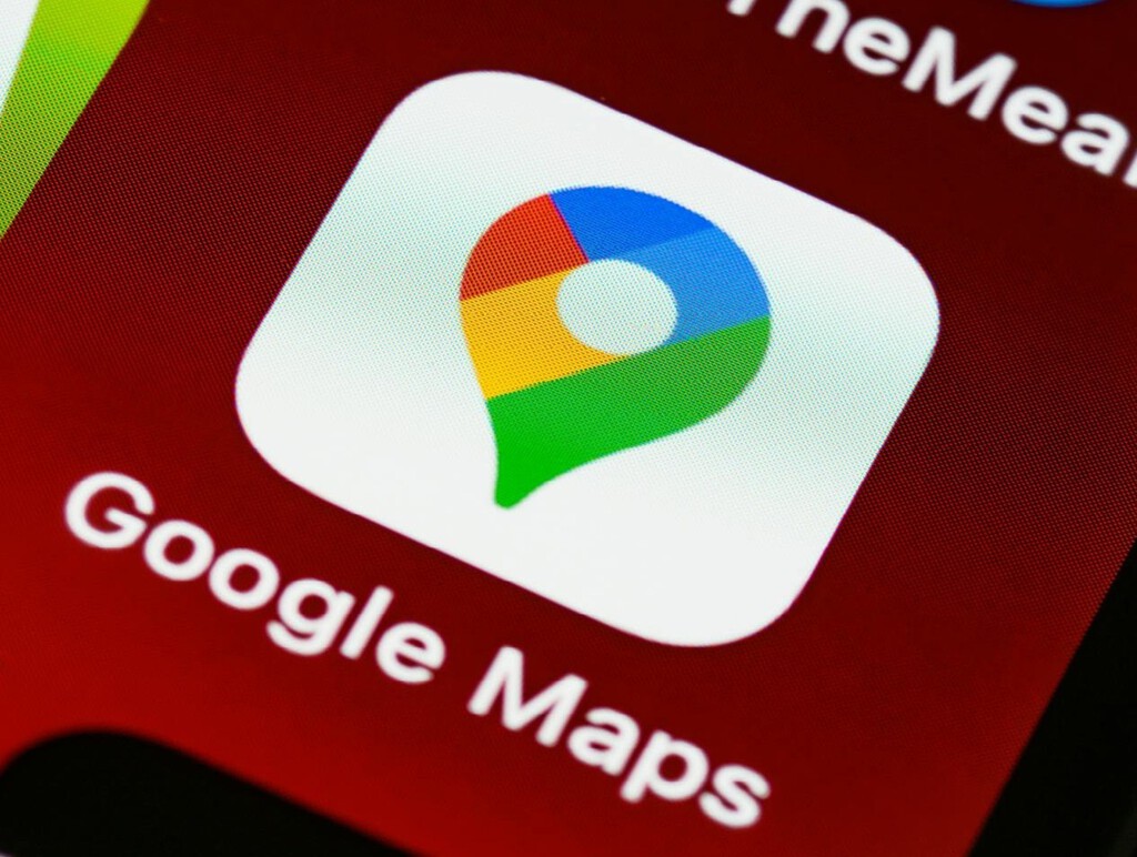 Si hay un problema metereológico en la carretera, Google Maps para Android Auto ahora permite ...