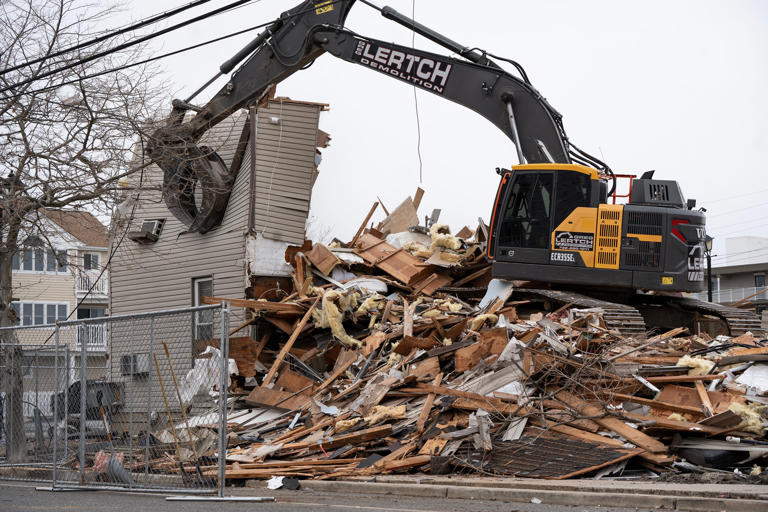 See how rapidly Seaside Heights is shedding party town image with this ...