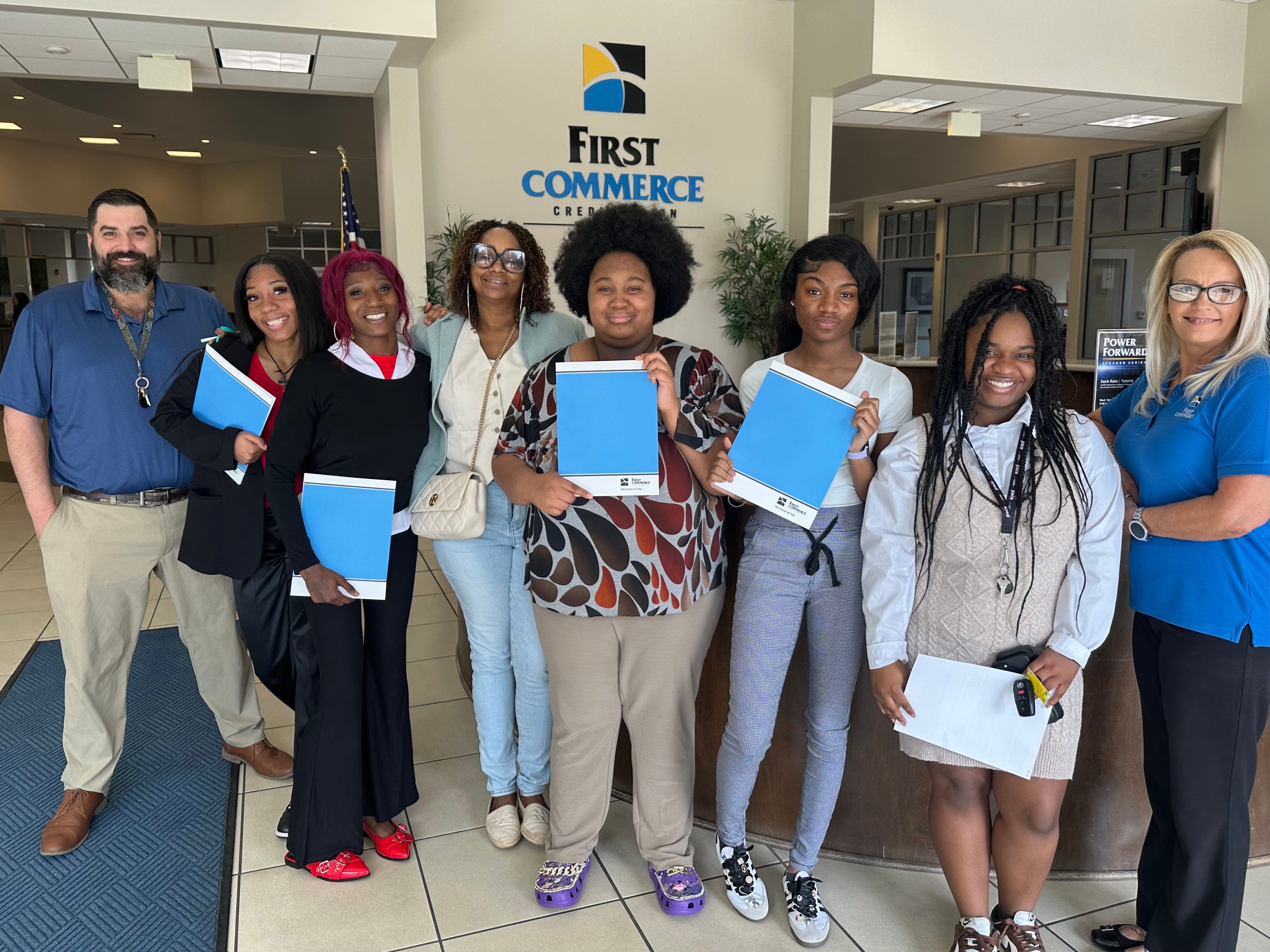 Credit union, nonprofit team up to give Tallahassee teens lessons in ...