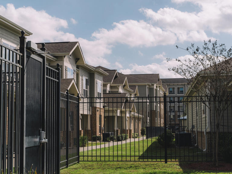 Houston has an affordable housing shortage. Here's how and where to ...