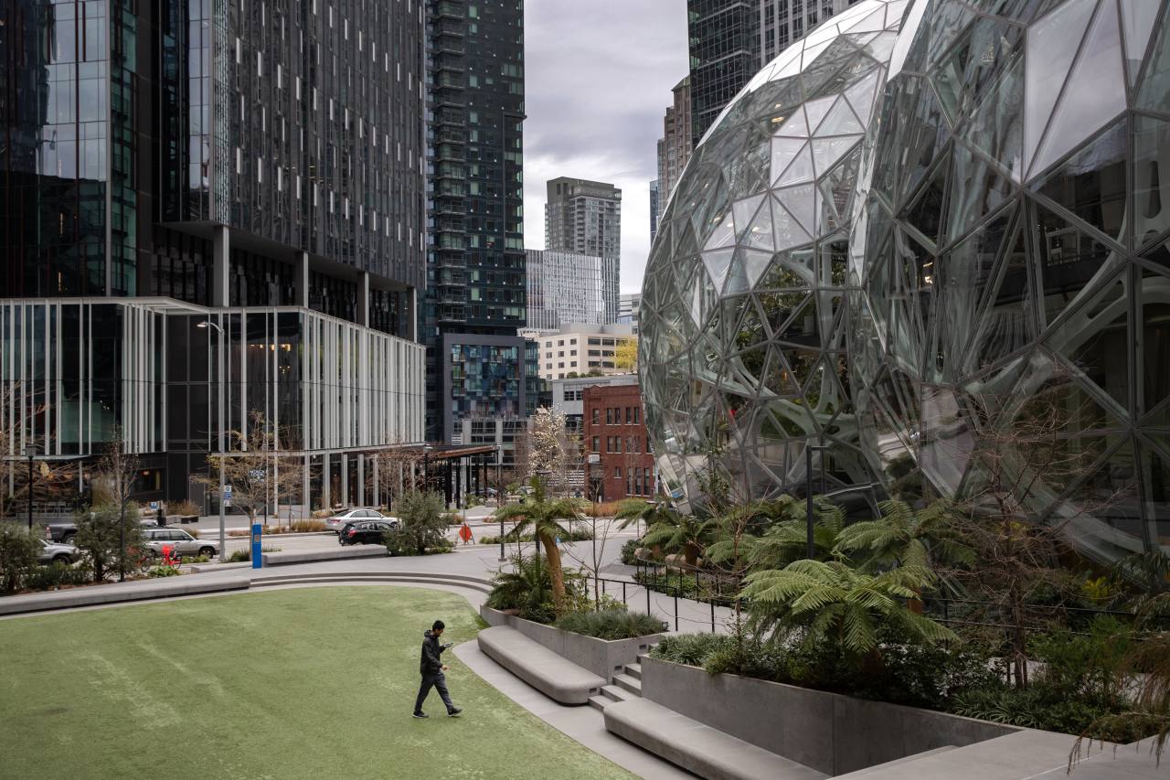 Inside Amazon’s Messy Push to Bring Everyone Back to the Office