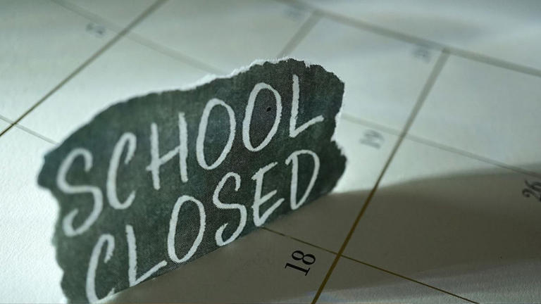 School Closed: West Bengal, Telangana Schools Remain Closed Till Feb 16 ...